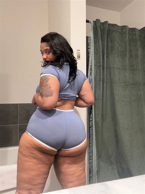 Thick Thick Shesfreaky