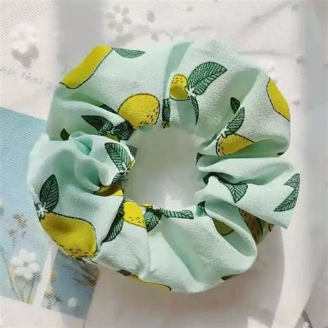 Elastic Pentru Par Model Fructe Delicioase Verde Cu Lamai Galbene Efayn Emagro