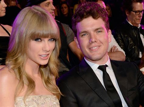 Celebrity Siblings Revealed The Stars Lesser Known Brothers And Sisters The Weekly Times