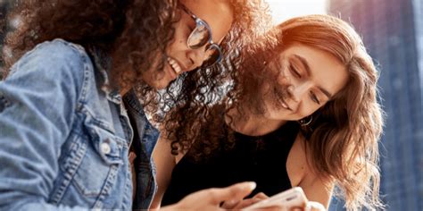 30 Fun Texting Games To Play Over Text Yourtango