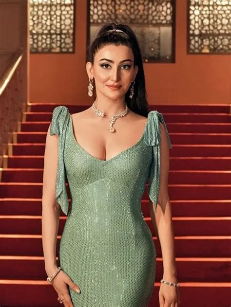 Shalini Passi A Fabulous Life Beyond Bollywood Wives Season 3 The