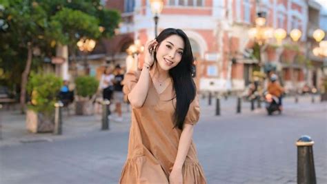 6 Foto Nayunda Nabila Biduan Yang Disawer Puluhan Juta Eks Mentan Syl