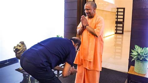 Rajinikanth Defends Touching Yogi Adityanaths Feet Today News
