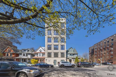 105 Hawthorne Street 5d In Prospect Lefferts Gardens Brooklyn