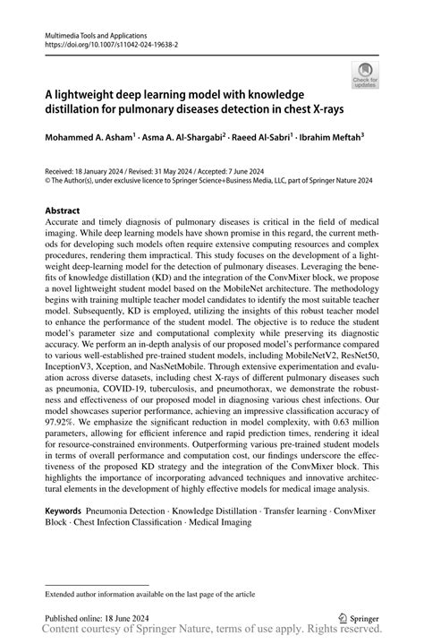 A Lightweight Deep Learning Model With Knowledge Distillation For Pulmonary Diseases Detection