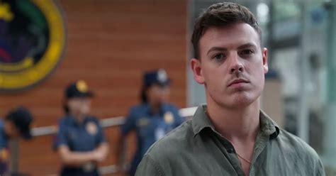 Hunting The Online Sex Predators Ni Man Fronts New Documentary