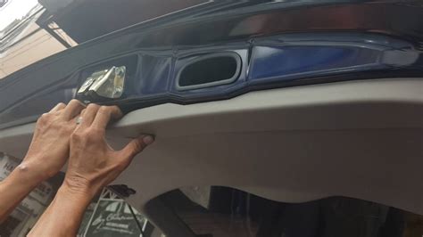 Aca Montero 2009 2015 Tailgate Panel Removal Youtube