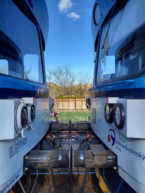 Bdtax And 811 Kissing Rstrekaposting