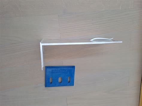 3000 Aluminum Facade Brackets 1185000 € 3000 Pcs