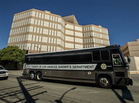 Why Was 2023 Such A Deadly Year In Los Angeles County Jails Los