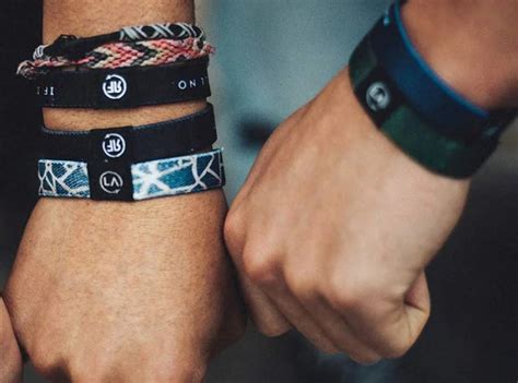 Fblas Refocus Bands Help Users Flip For Positive Thinking The Fluco Beat