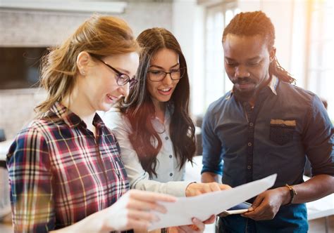 Employee Advocacy Improving Experiences For Employees And Customers