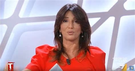 Tiziana Panella Seppure Milf Rimane La Piu Bella E Sexy Giornaliste
