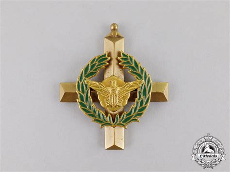 United States An Air Force Cross Emedals