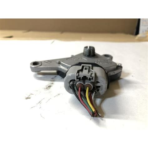 インヒビター ニュートラル スイッチ 1個 ポルテ Nnp10 トヨタ 純正 At 84540 46010 Nais コントロール ポジション