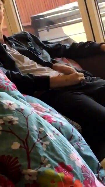 Two Friends Flashing Dick Two Friends Flashing Dick