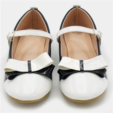 Girls Pumps 640 59 Navywhite Price In Pakistan Bachaa Party