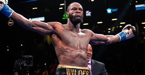 Boxing World Worried By Deontay Wilders Beach Training Video After