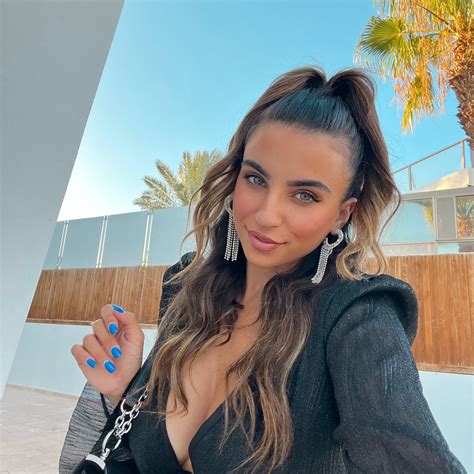 Les Cinquante Simon Castaldi Infidèle à Cassandra Carla Réagit à