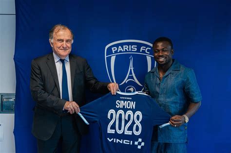 Moses Simon Paris Fc