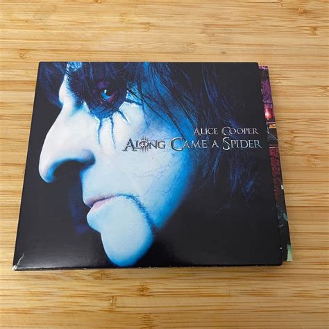 Alice Cooper Along Came A Spider