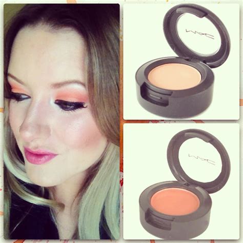 I Was Feeling Bright Today Mac Shadow Top Samoa Silk Rule And I Used Nylon As A Highlight