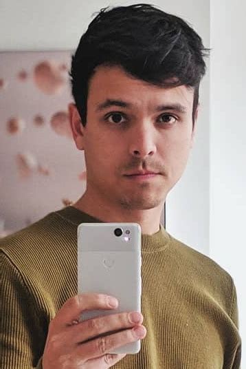 Mitchell Moffit Wiki Biography Age Photos Spouse And More