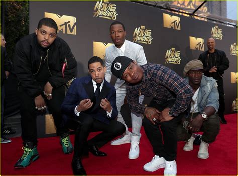 Straight Outta Compton Wins True Story Award At Mtv Movie Awards 2016