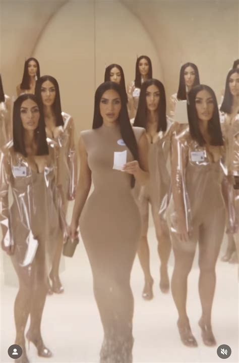 Skims Makes Waves With Its First Tv Advert Skims Lab Voir Fashion