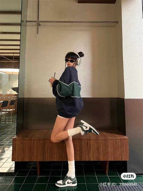 Pin By Gunroy8112 On Cafe Japan Summer Outfit Korean Summer Outfits