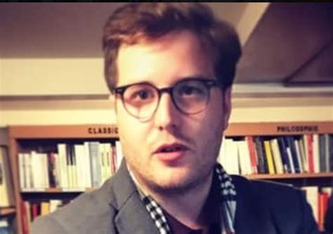 Quelquun Sait Où Jérôme Blanchet Gravel Prend Ses Infos La Clique