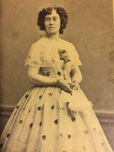 Possible Relation Emma Marsh 1 Disney Characters Disney Princess Victorian Dress