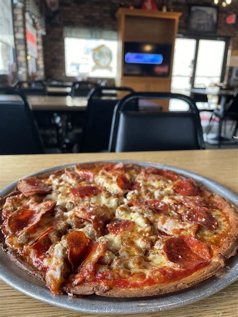 Big Banjo Pizza Restaurant In Dumas Ar