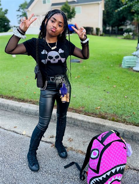 Khalani Simon Khalani Simon Added A New Photo