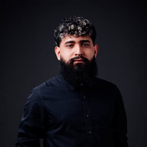 Segovia🇵🇾 Barberia Segovia • Threads Say More