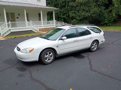 2003 Ford Taurus · Se Wagon 4d Cars And Trucks Garden City Alabama