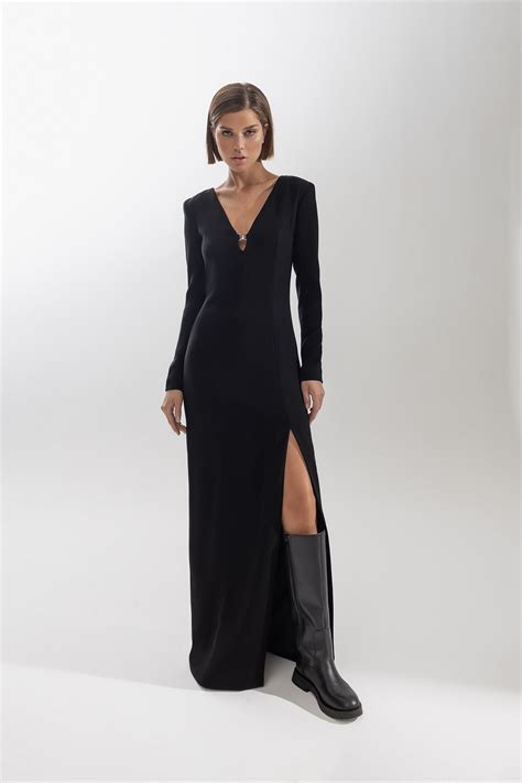 Платье макси с разрезом спереди