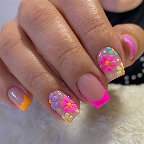Pin By Liv Luna On Uñas In 2025 Pink Nails Summer Nails Nail Art