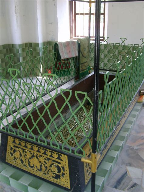 Baitul Ibadah Nurrusa`adah Jelajah Sofi 2012 3 Makam Sheikh Umar Basheer Pulau Pinang