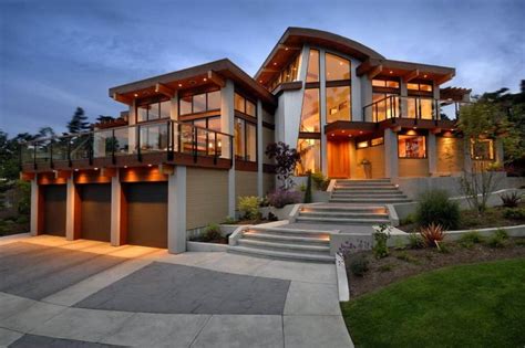 29 Modern Driveway Ideas To Improve The Appeal Of Your House