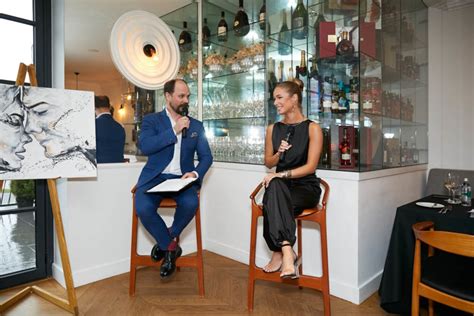 Scenos Baimę Danielius Bunkus Išsprendė Tapdamas Dėstytoju Sulaukdavo 44 Eurų Algos