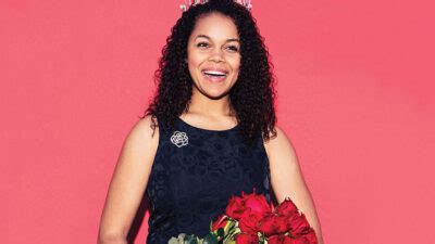 Madison Triplett Is Preparing Her Royal Wave Lamag