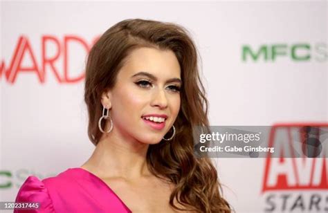 Avn Awards 2020 Photos And Premium High Res Pictures Getty Images