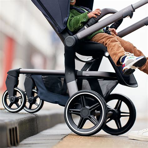 Joolz Hub² Lightweight And Compact Stroller