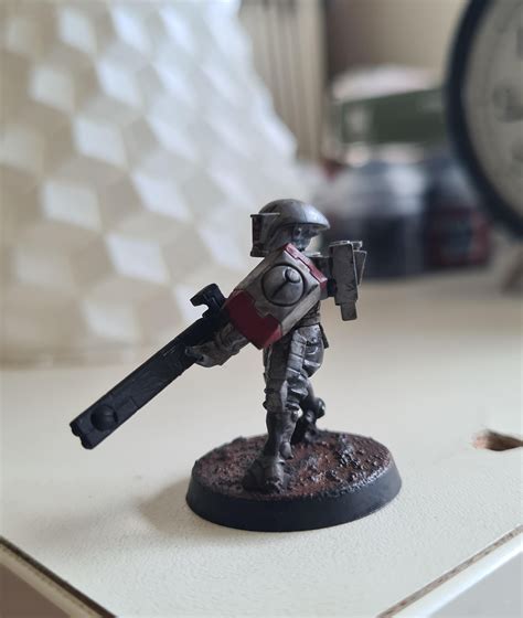 My First Attempt At A Grimdark Mini Rwarhammer40k