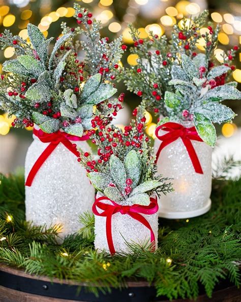 Diy Christmas Table Centerpiece Ideas At Dennis Marquis Blog