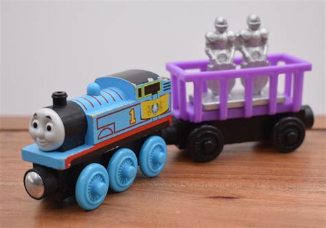 You Choose Thomas And Friends Wooden Trais Blue Gordon Hiro Patchwork