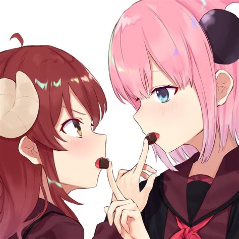 Shamiko X Momo Machikado Mazoku Rwholesomeyuri