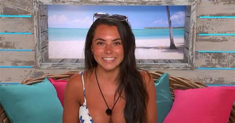 Love Island S Paige Looks Unrecognisable In Adorable Prom Night Throwback Pics Mirror Online