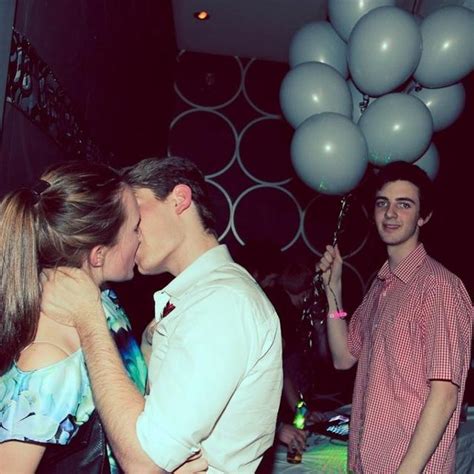 20 Pics Most Embarrassing Moments Ever Caught On Camera 12 Reckon Talk